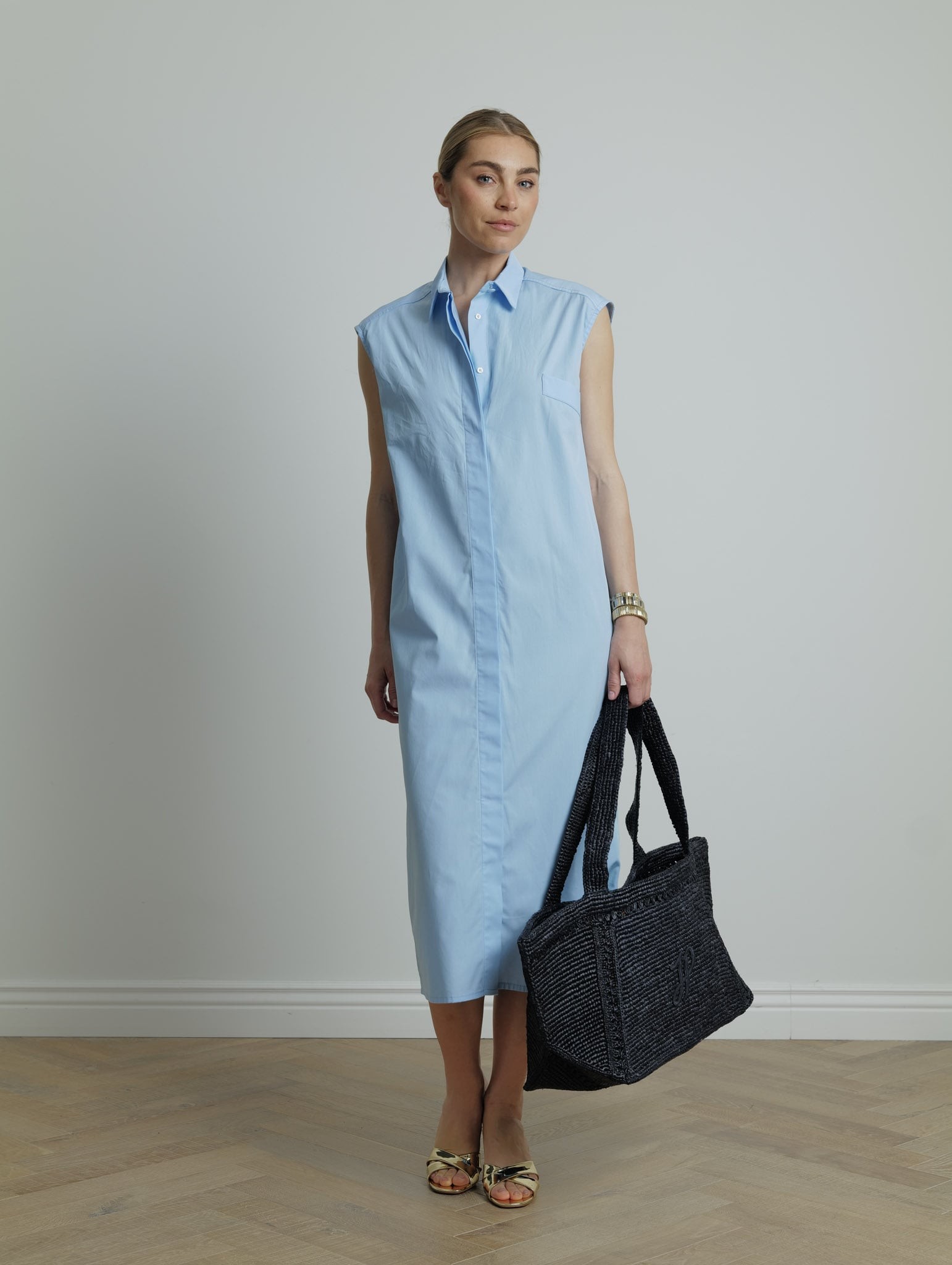 Robe chemise sans manches - Louka - Andrea Lev - Mademoiselle Pearl 32 ...